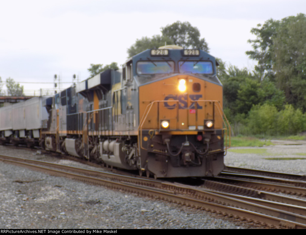 CSX 928